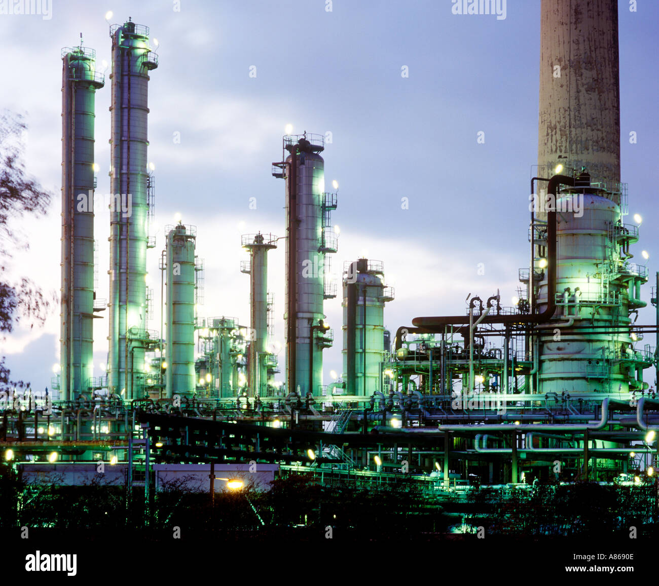 Stanlow oil refinery hi-res stock photography and images - Alamy Stanlow oil refinery hi-res stock photography and images - Alamy