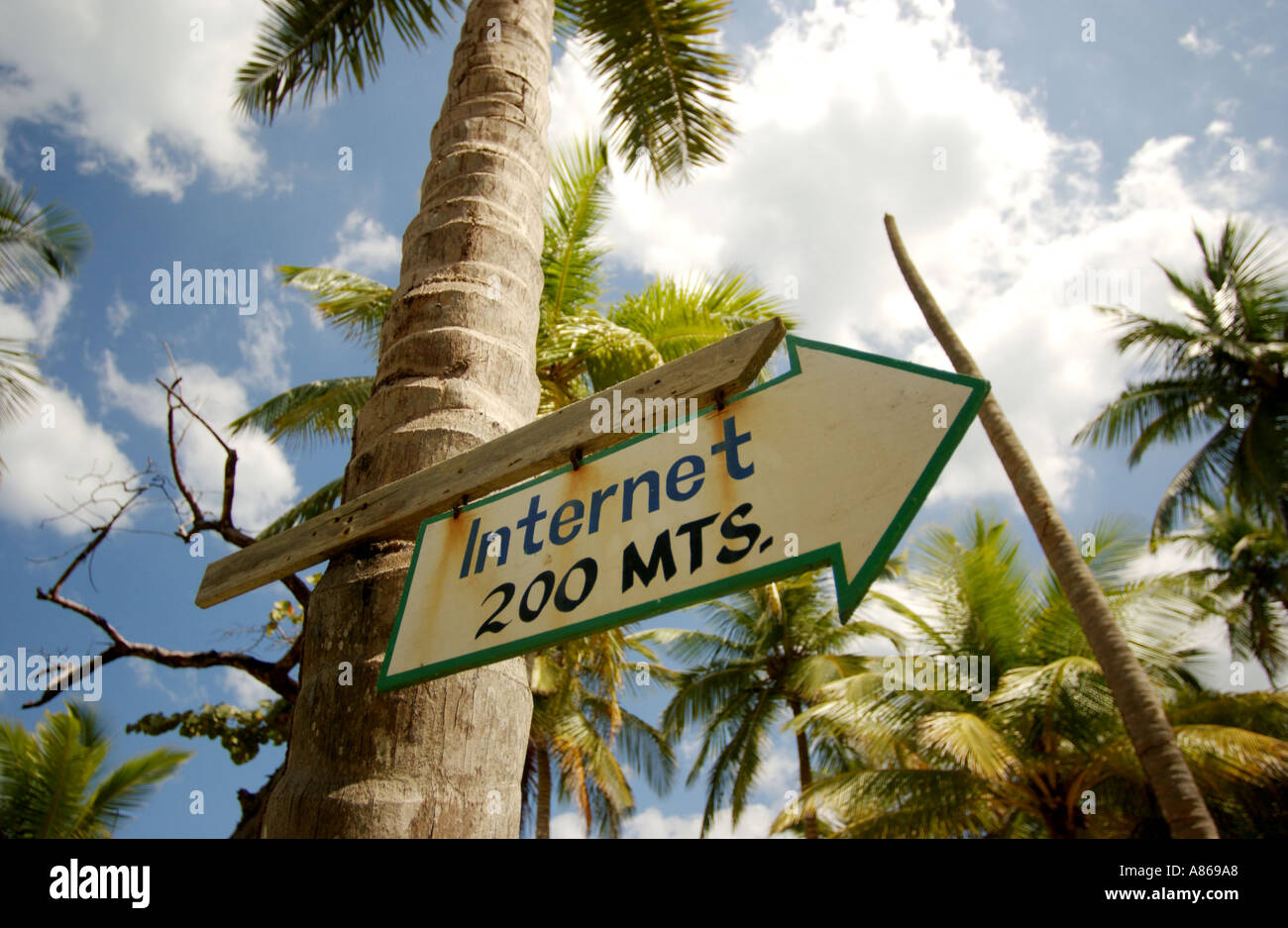 Internet sign in the Caribbean Stock Photo - Alamy
