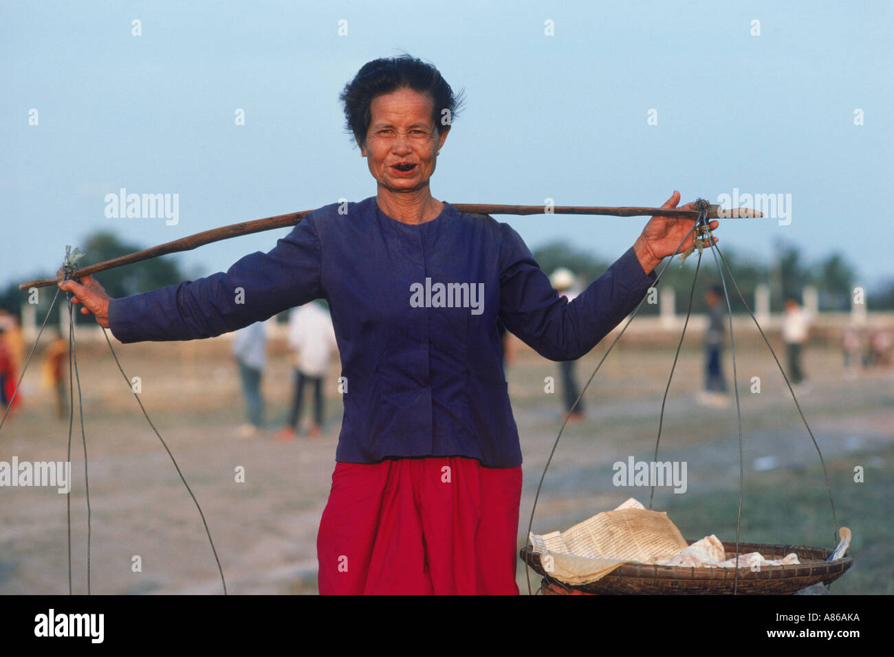 Shoulder carrying pole hi-res stock photography and images - Alamy