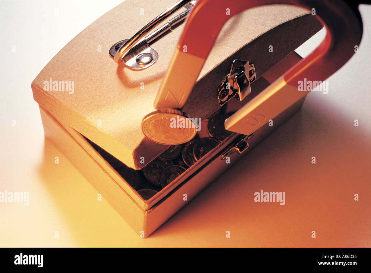 Two dollar australian coin hi-res stock photography and images - Alamy