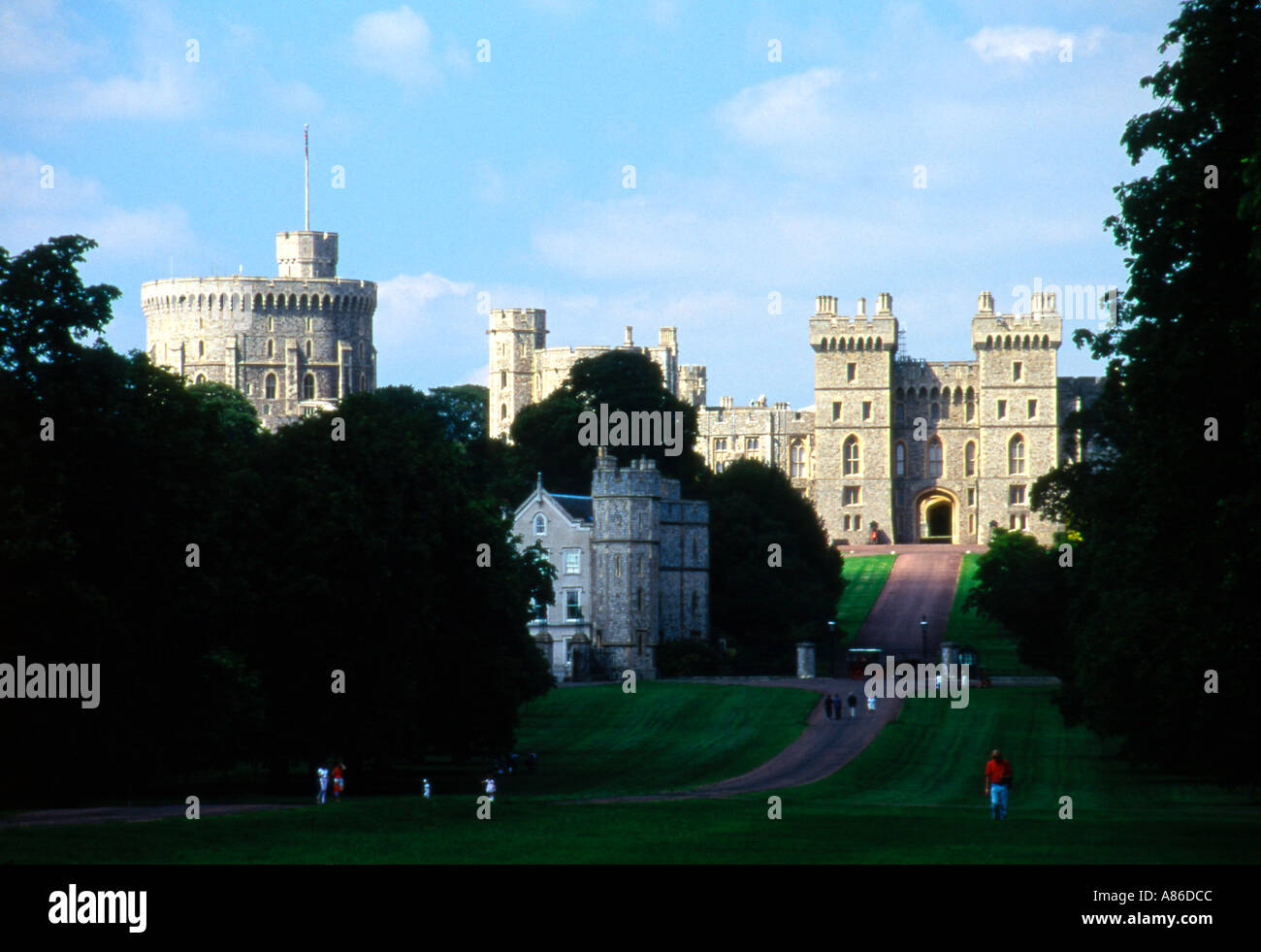 House of windsor castle hi-res stock photography and images - Alamy
