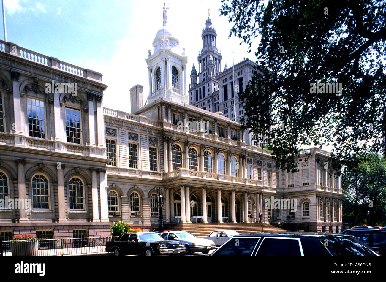 Manhattan city hall hi-res stock photography and images - Alamy
