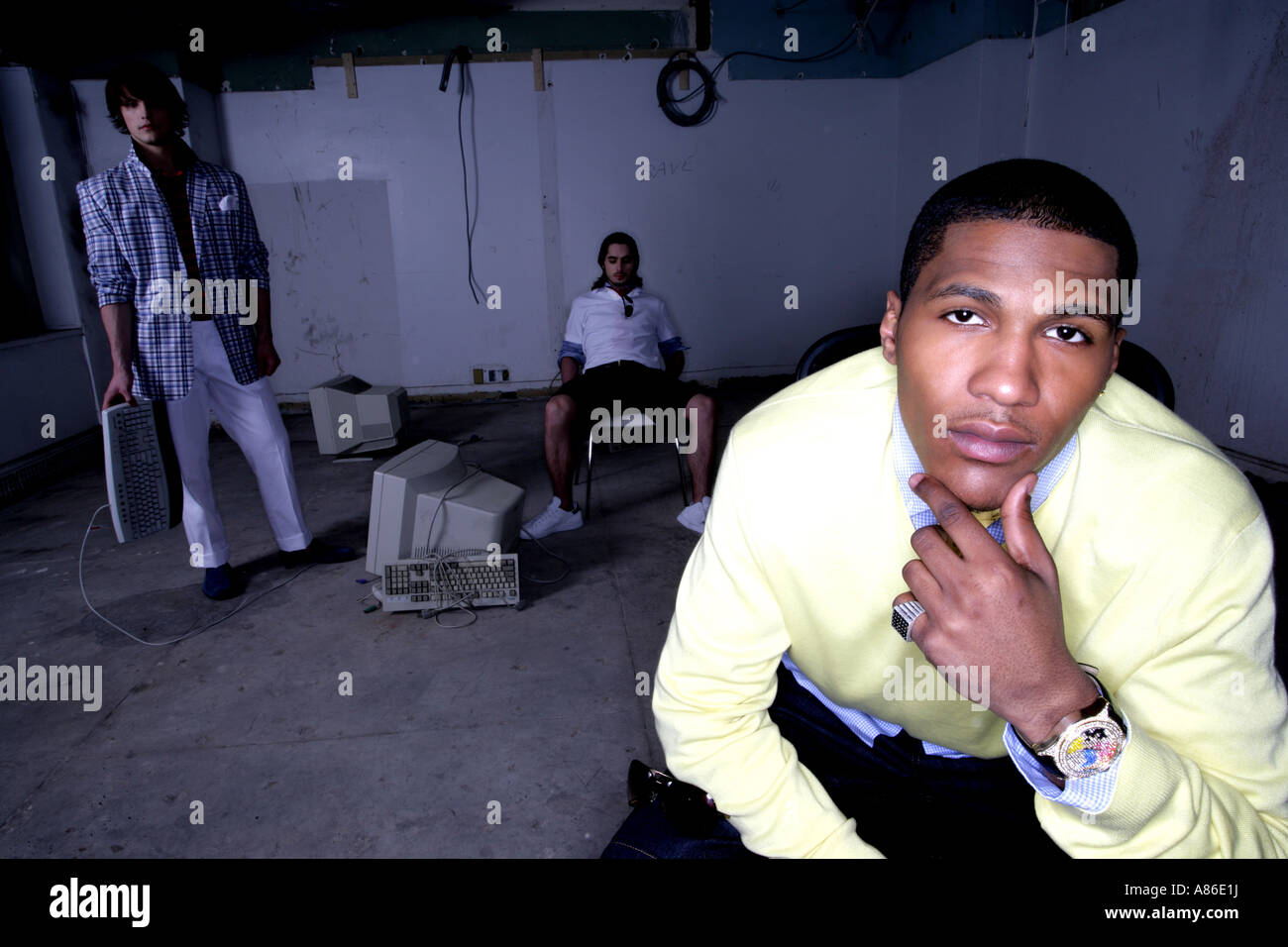 Men computer fashion hi-res stock photography and images - Alamy