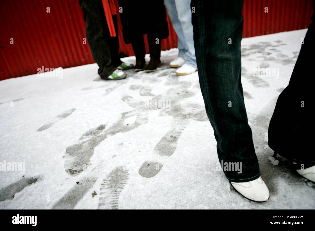 Shoes footprints footwear steps hi-res stock photography and images - Alamy