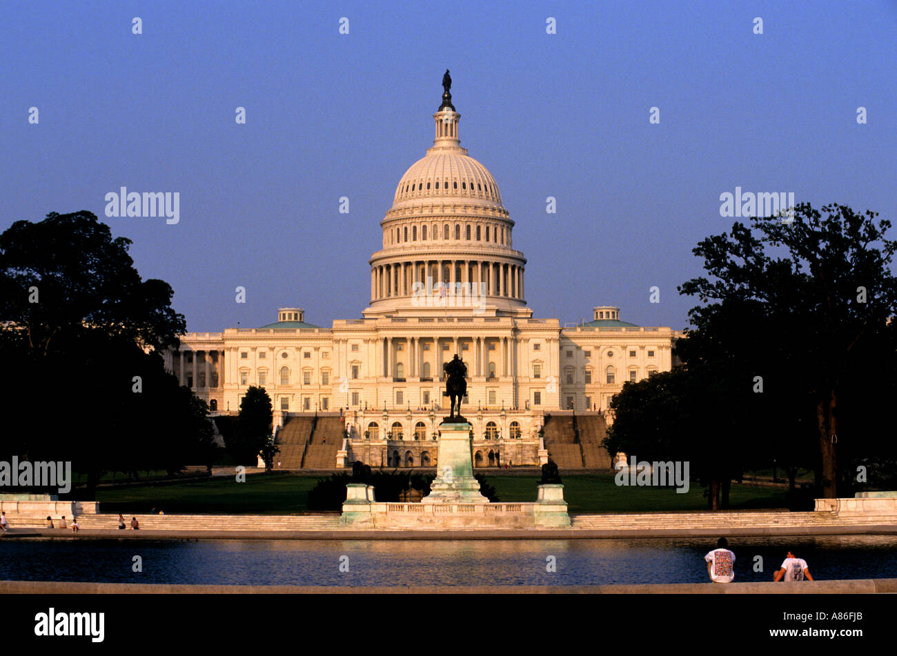 At the u s capitol hi-res stock photography and images - Alamy