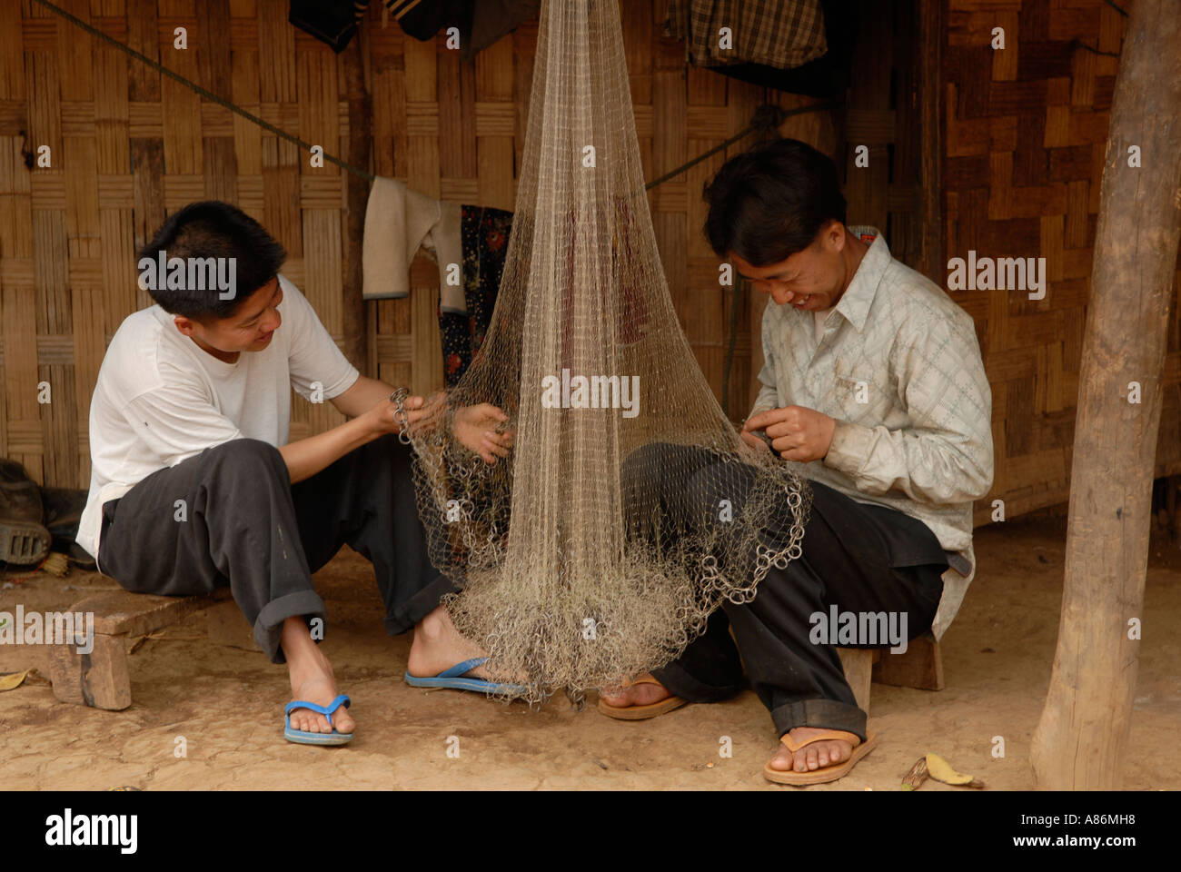 Hmong laos fishing hi-res stock photography and images - Alamy