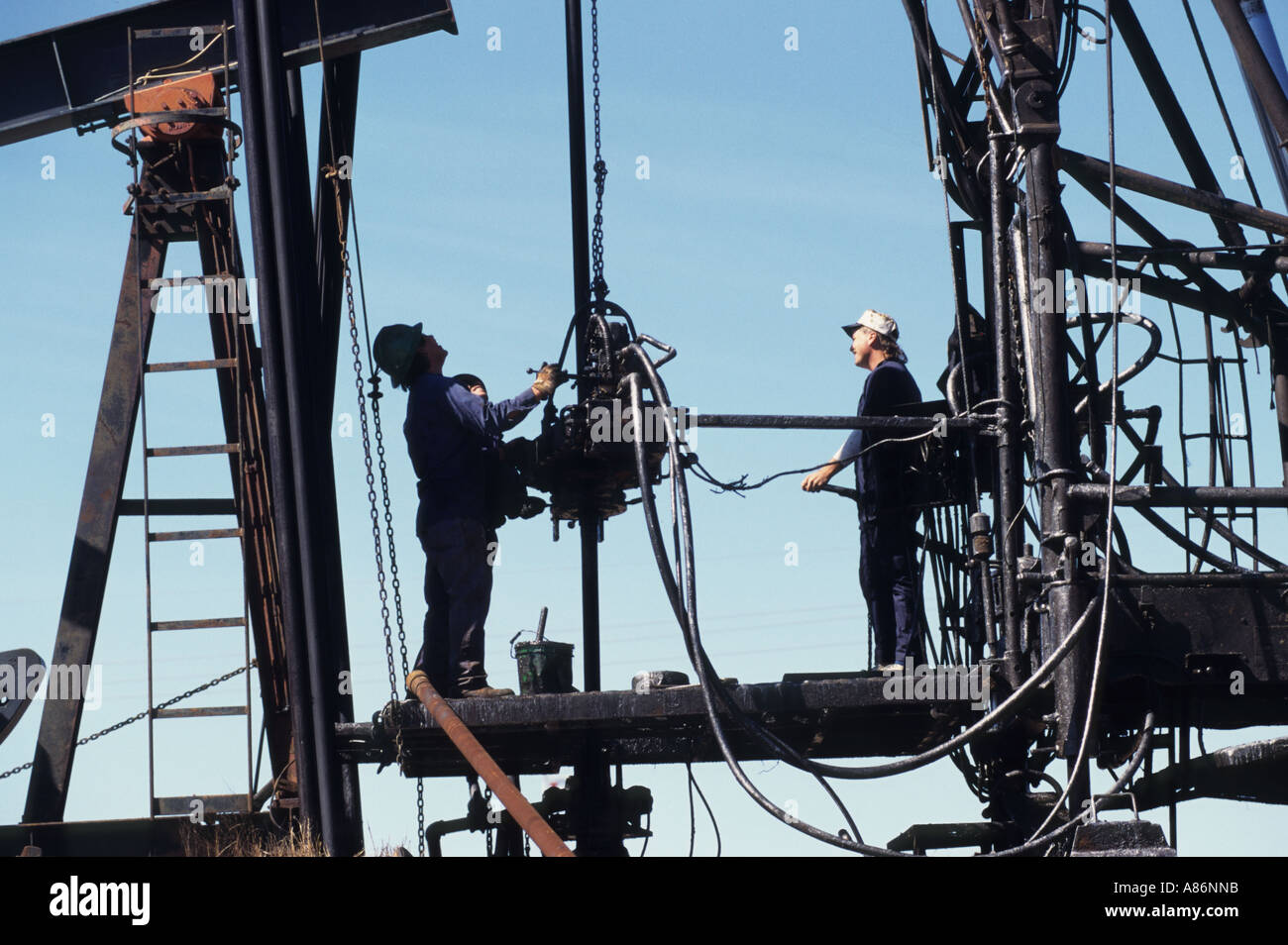 Drilling oil texas hi-res stock photography and images - Alamy