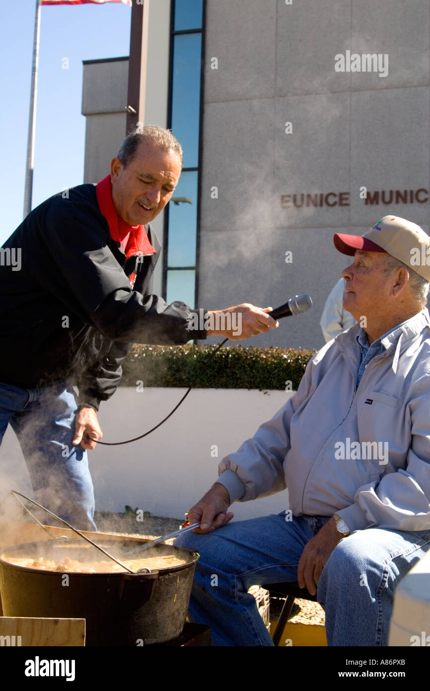 Backbone stew hi-res stock photography and images - Alamy