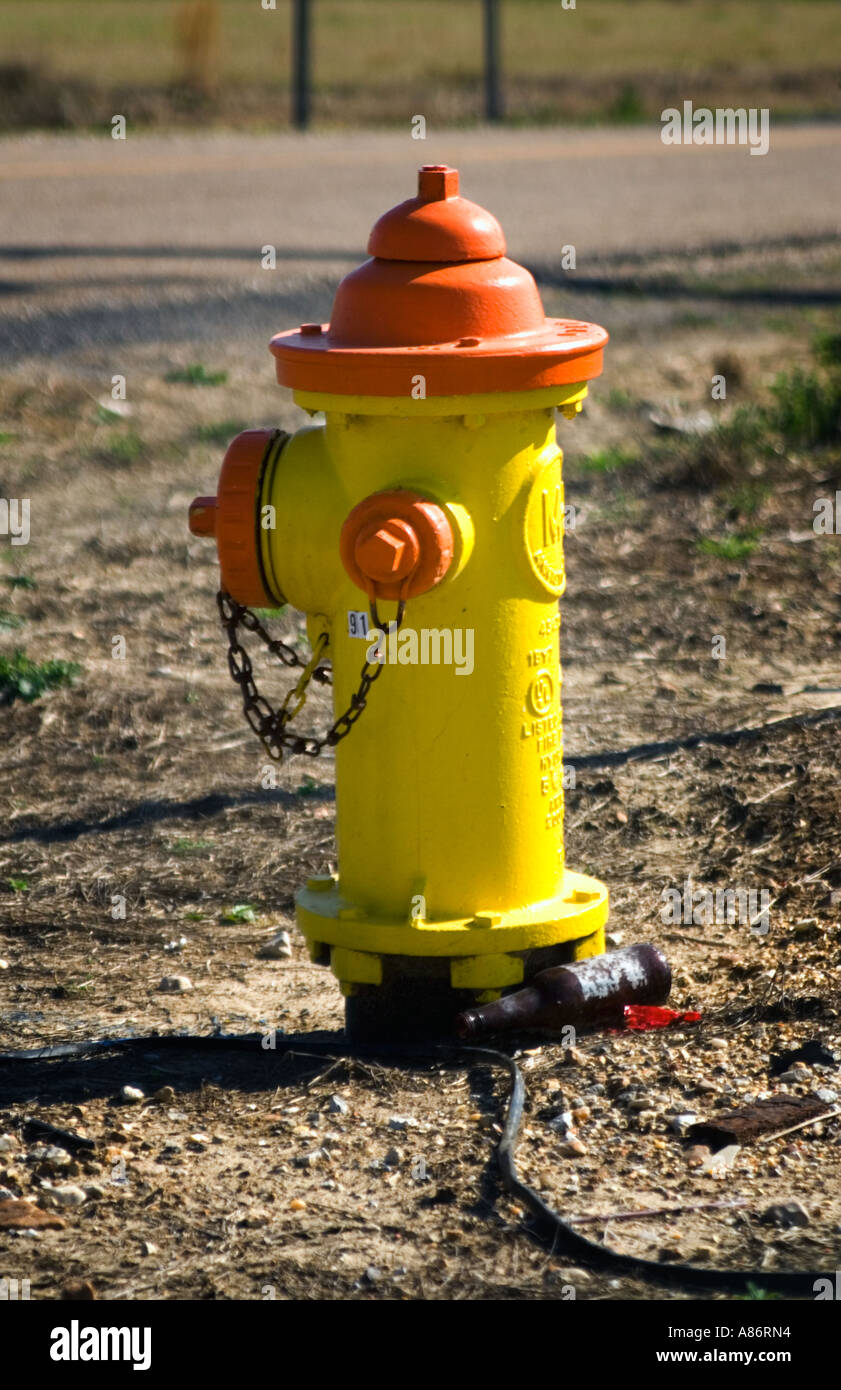 Fire hydrant in rural setting Stock Photo - Alamy