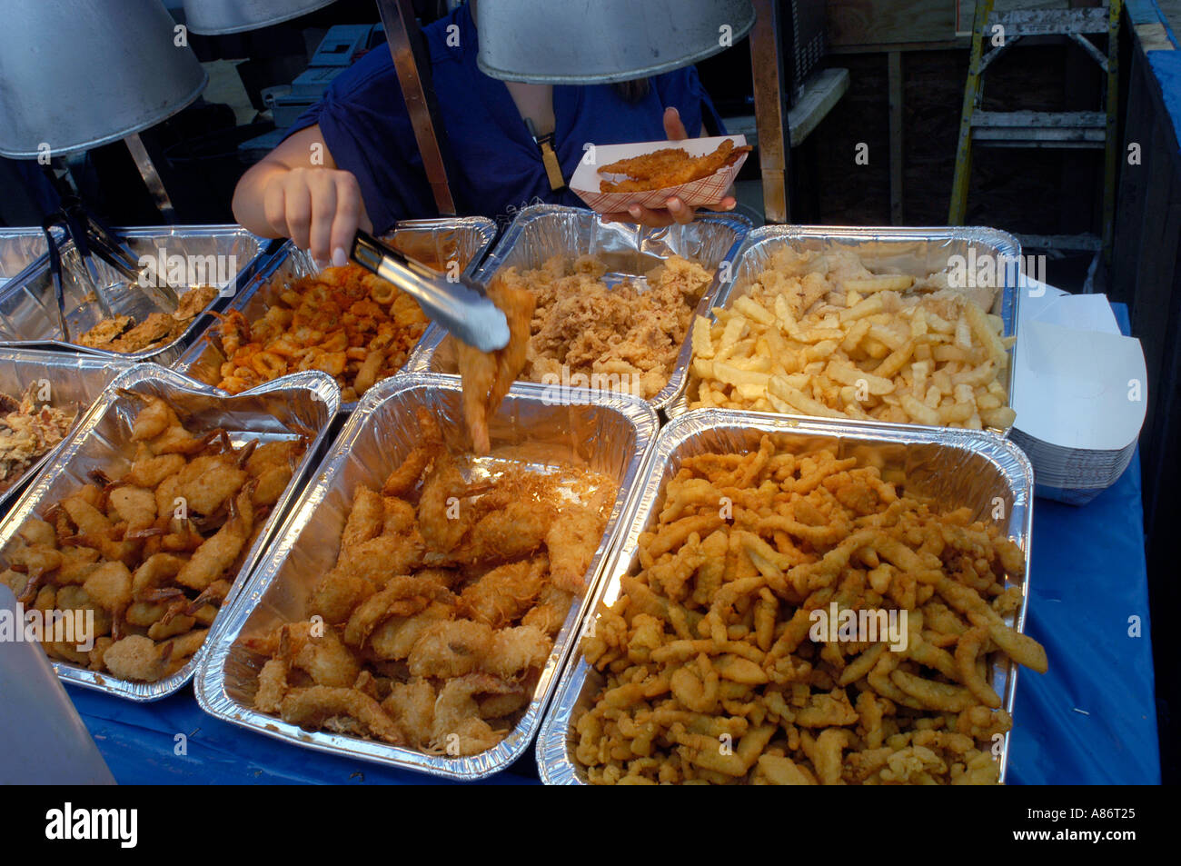 Fried fish colombia hi-res stock photography and images - Alamy