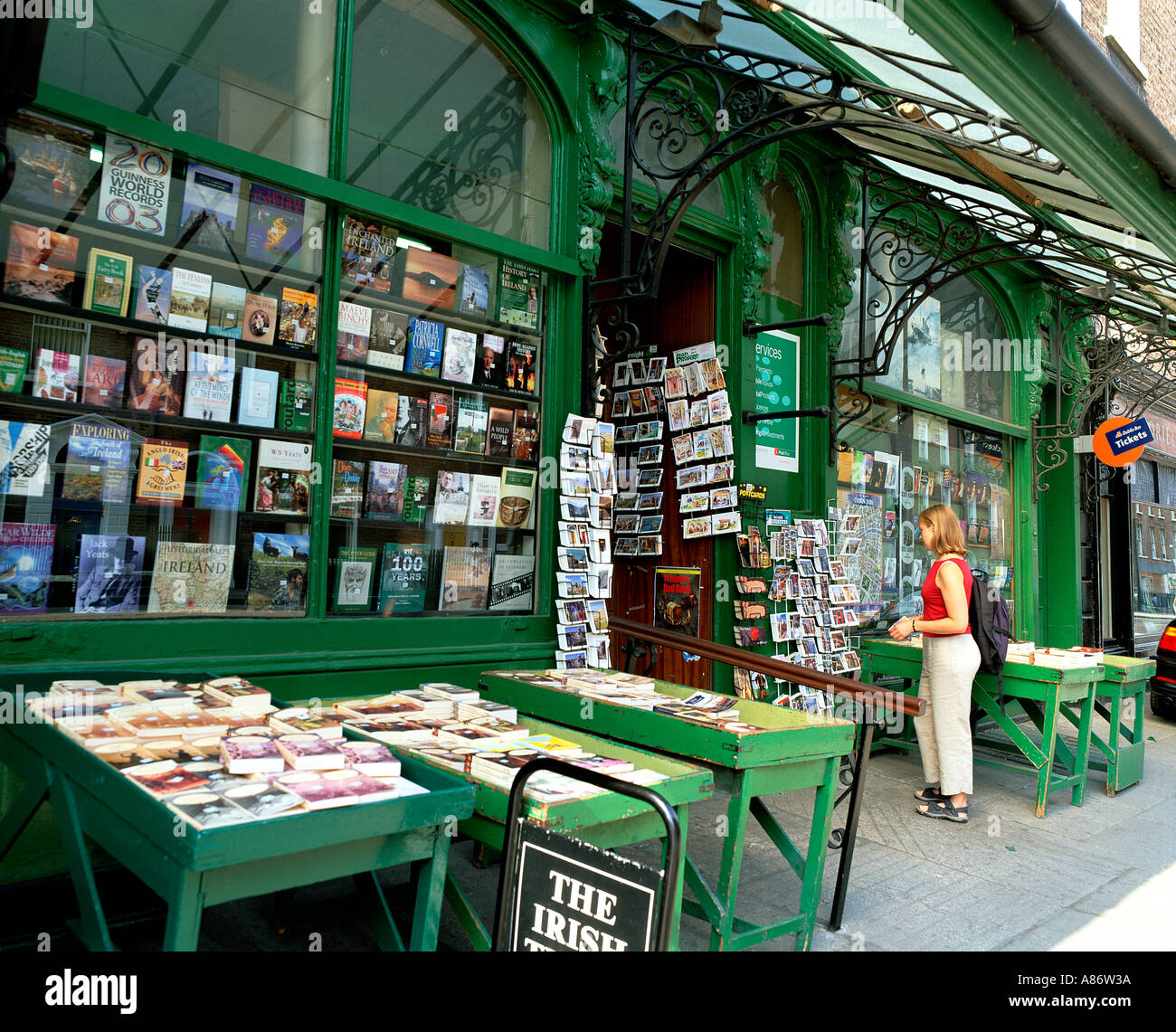 Ireland book store hi-res stock photography and images - Alamy