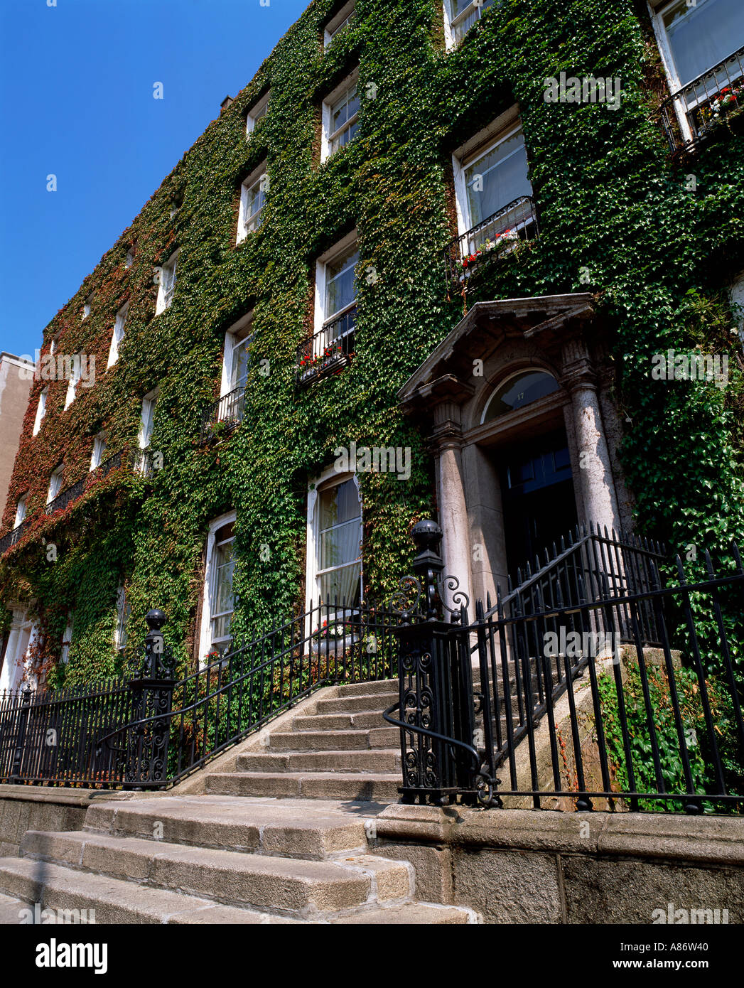 Georgian Terrace, St Stephen's Green, Dublin, Ireland Stock Photo - Alamy
