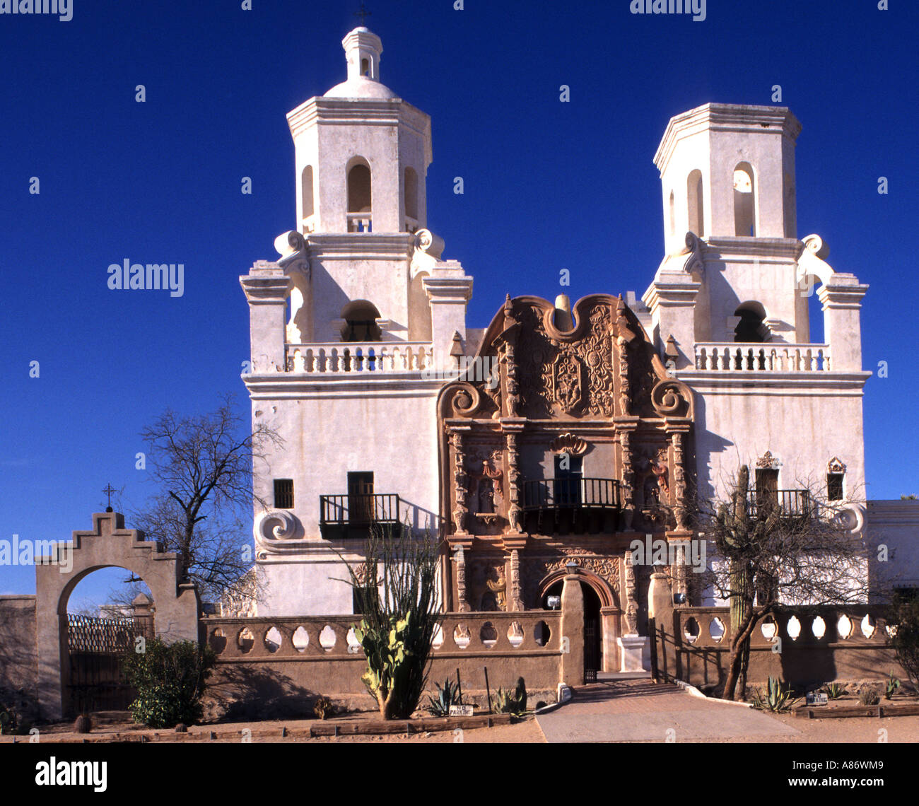 St. augustine cathedral tucson hi-res stock photography and images - Alamy