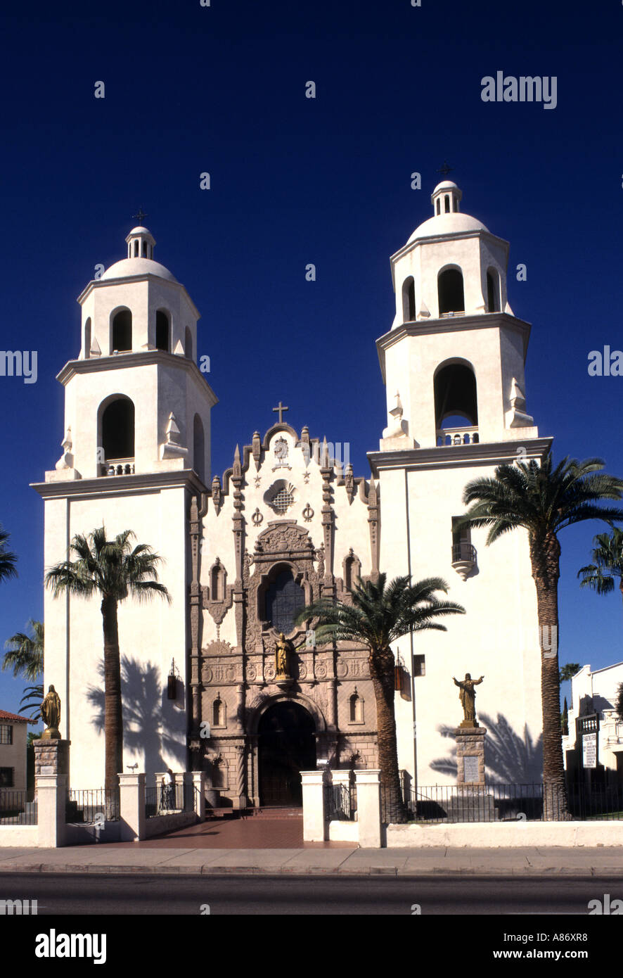 Arizona Tucson St Augustine Cathedral Stock Photo - Alamy