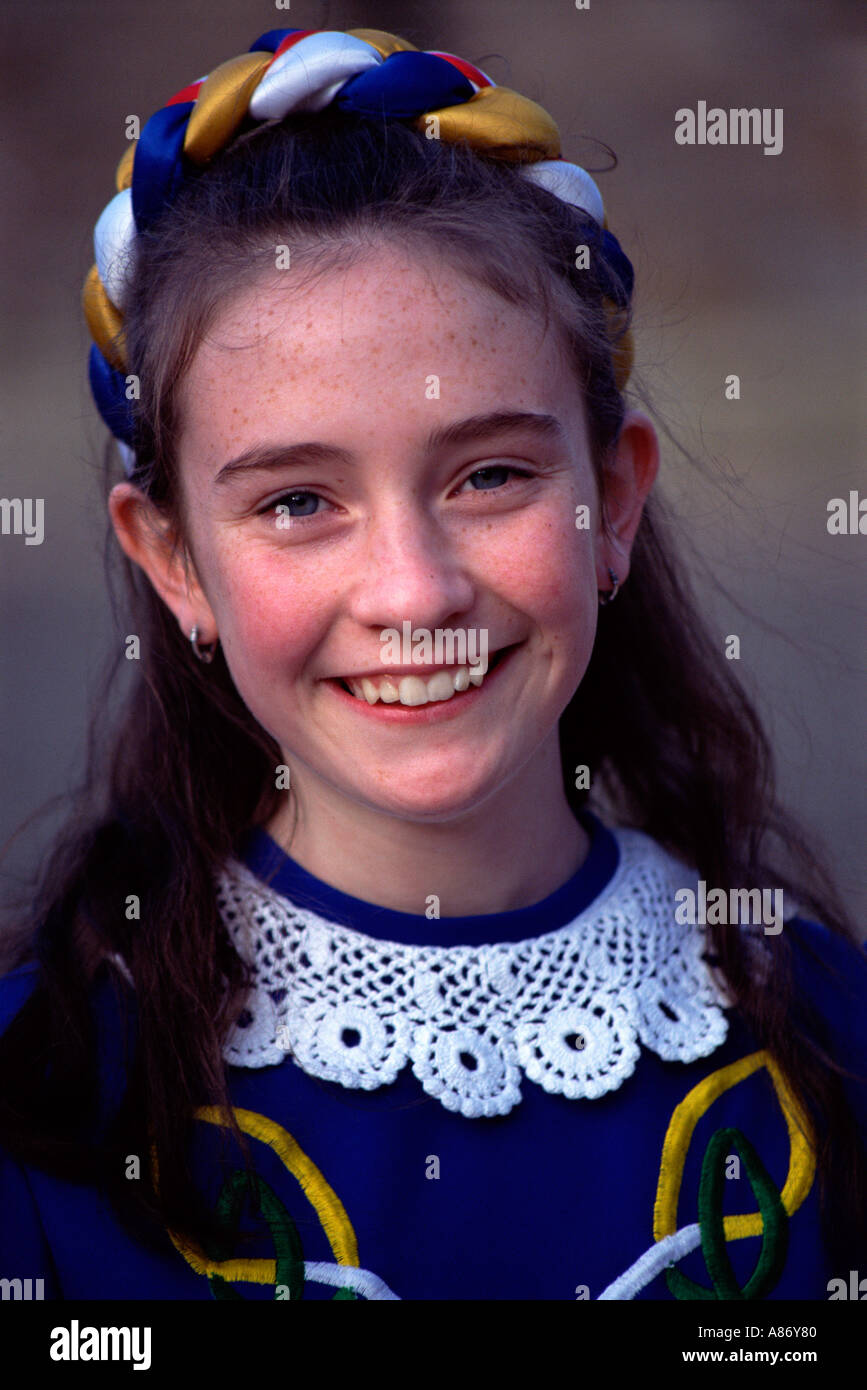 Children dancing irish dancing hi-res stock photography and images - Alamy