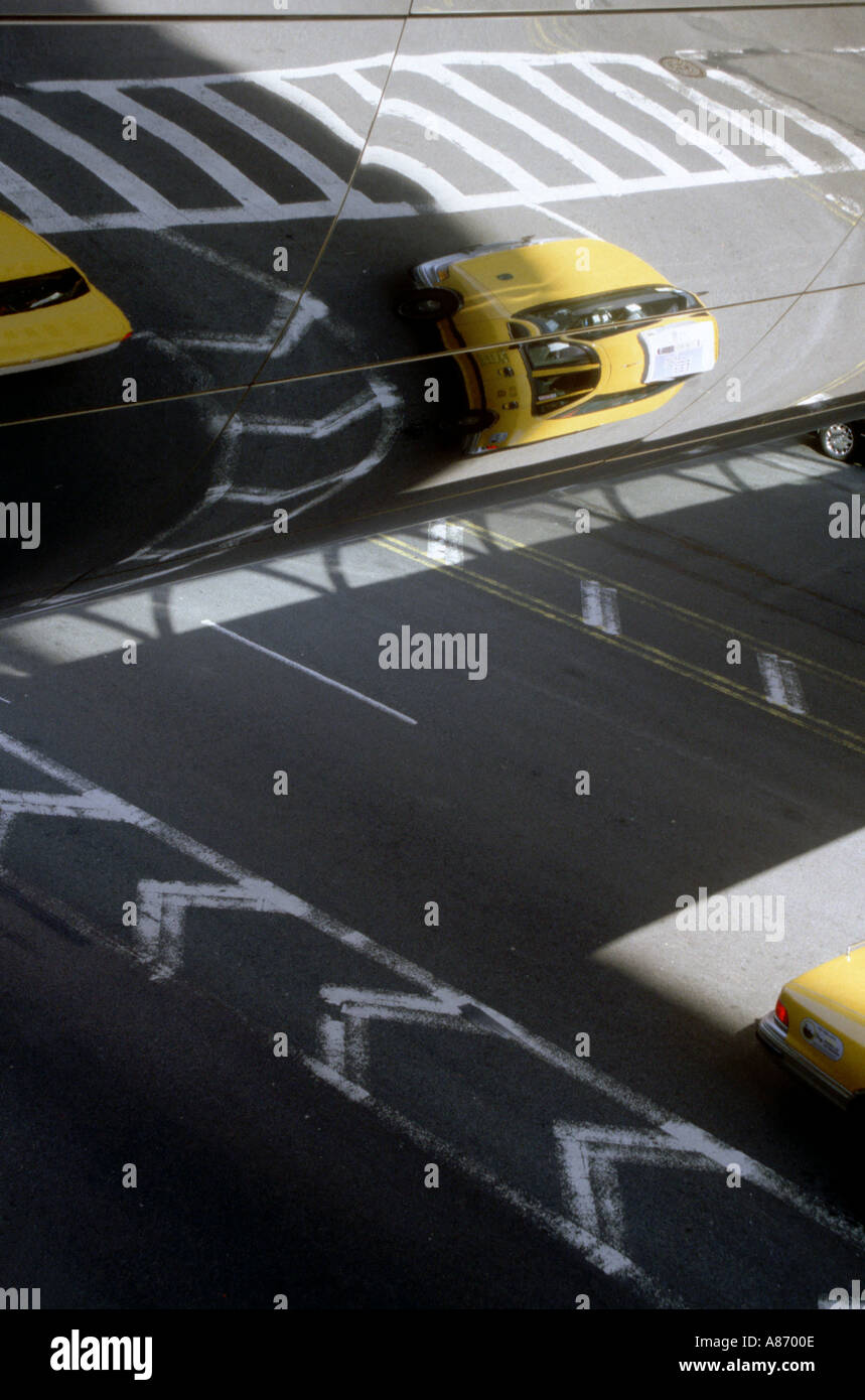 Bridge World Trade Centre 7 New York Stock Photo - Alamy