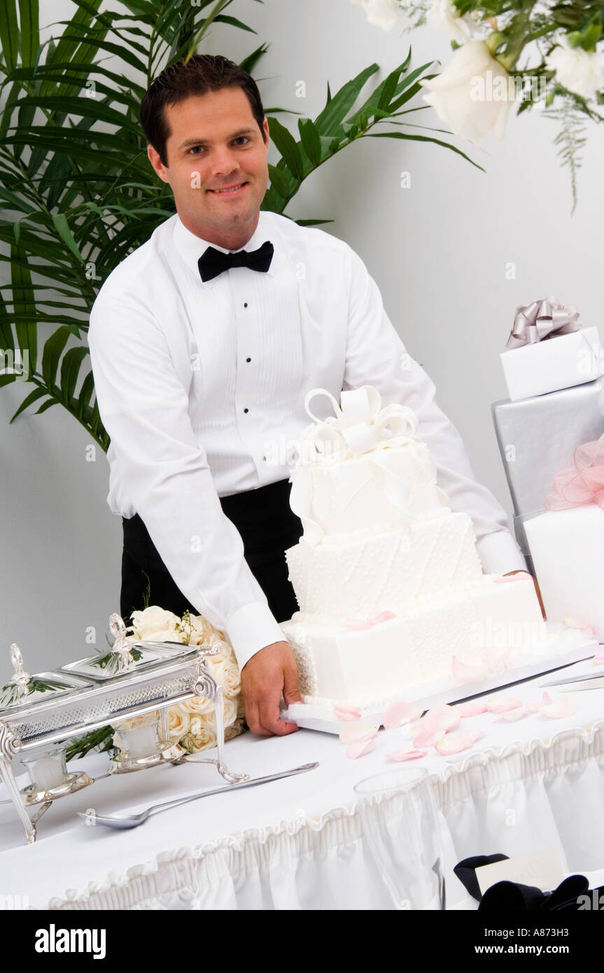 Tiered server hi-res stock photography and images - Alamy