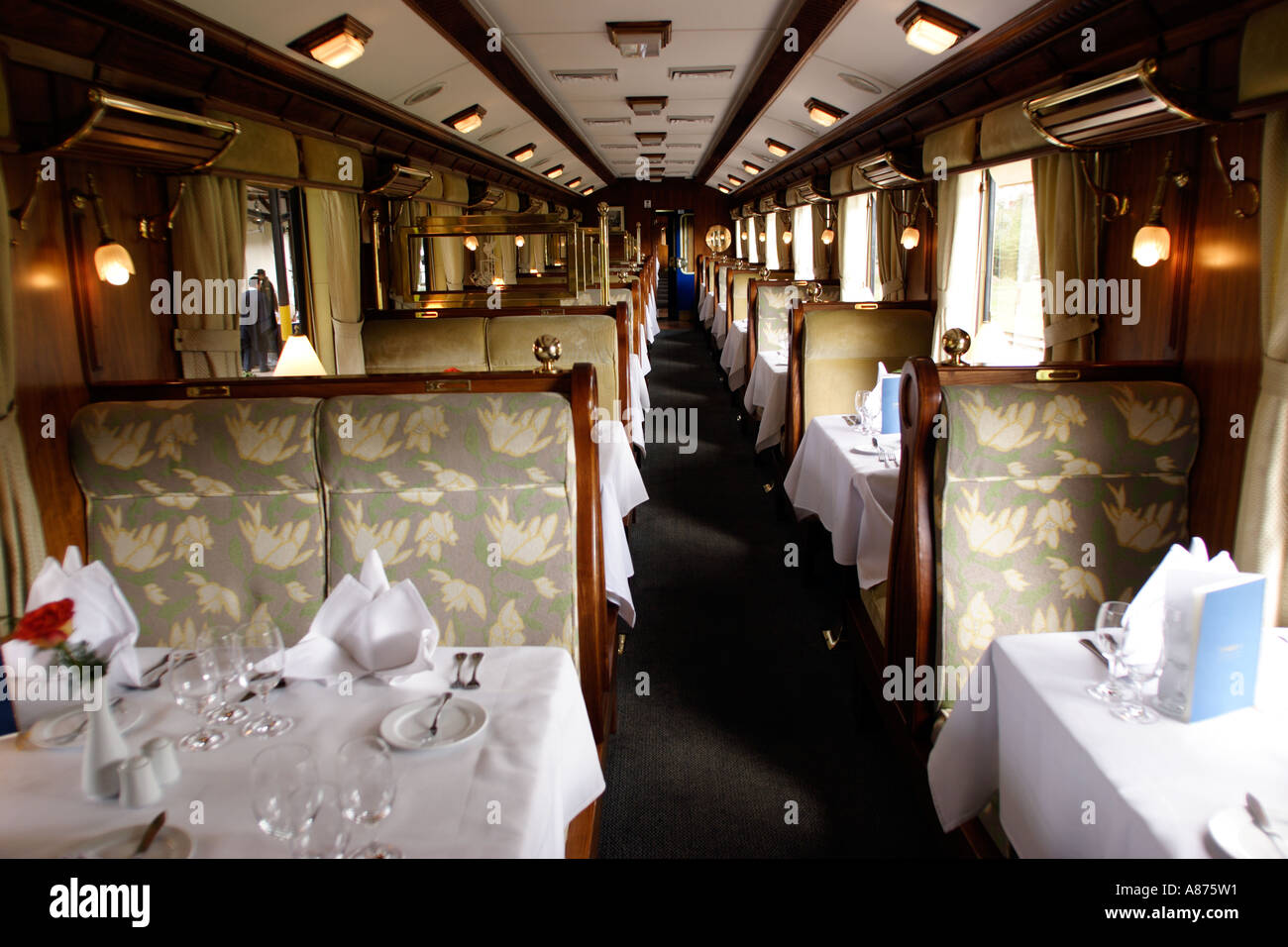 The orient express interior hi-res stock photography and images - Alamy