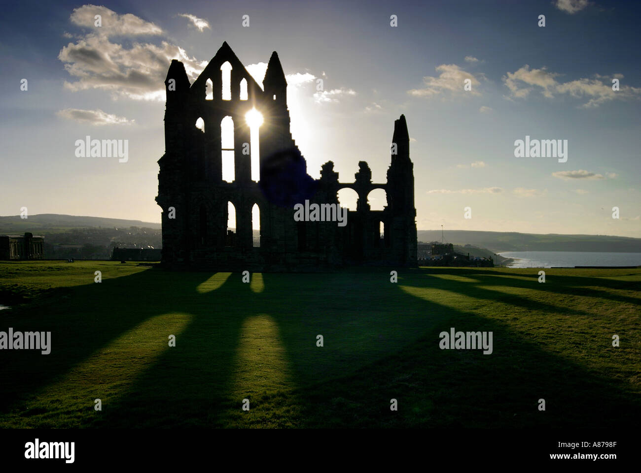 Whitby abbey sunset hi-res stock photography and images - Alamy