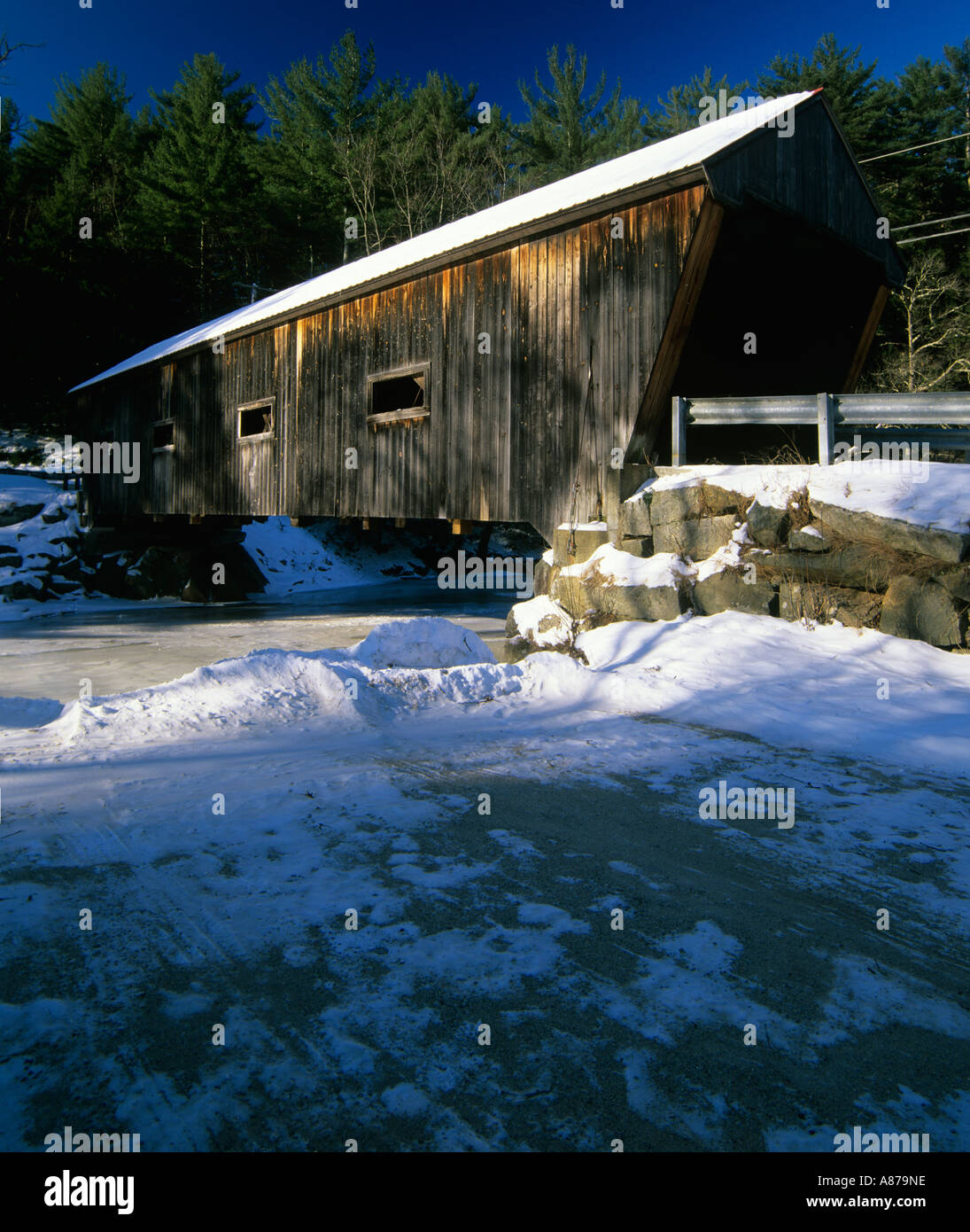 Warner covered bridge hi-res stock photography and images - Alamy