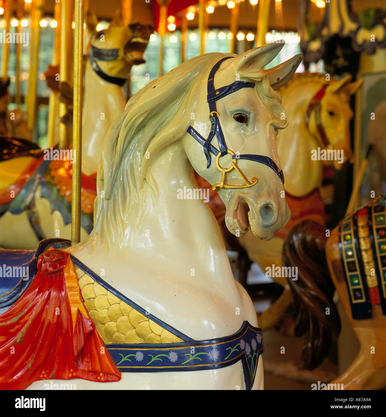 White merry go round hi-res stock photography and images - Alamy