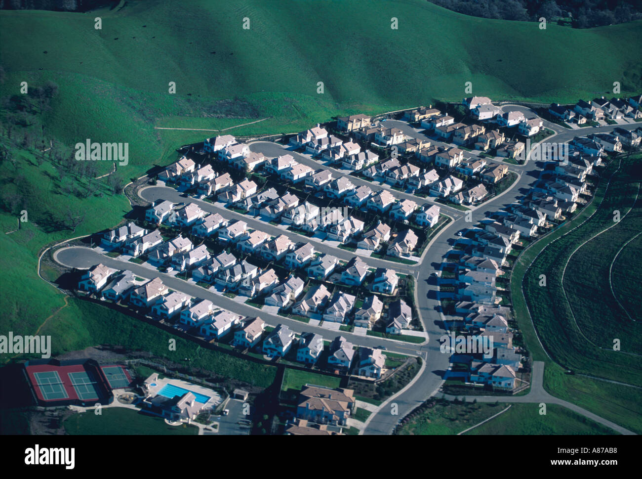 Suburban Tract Housing Development High Resolution Stock Photography ...