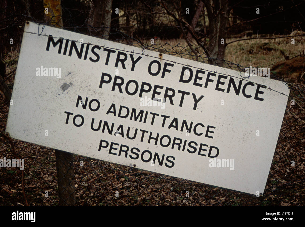 Defence ministry board hi-res stock photography and images - Alamy