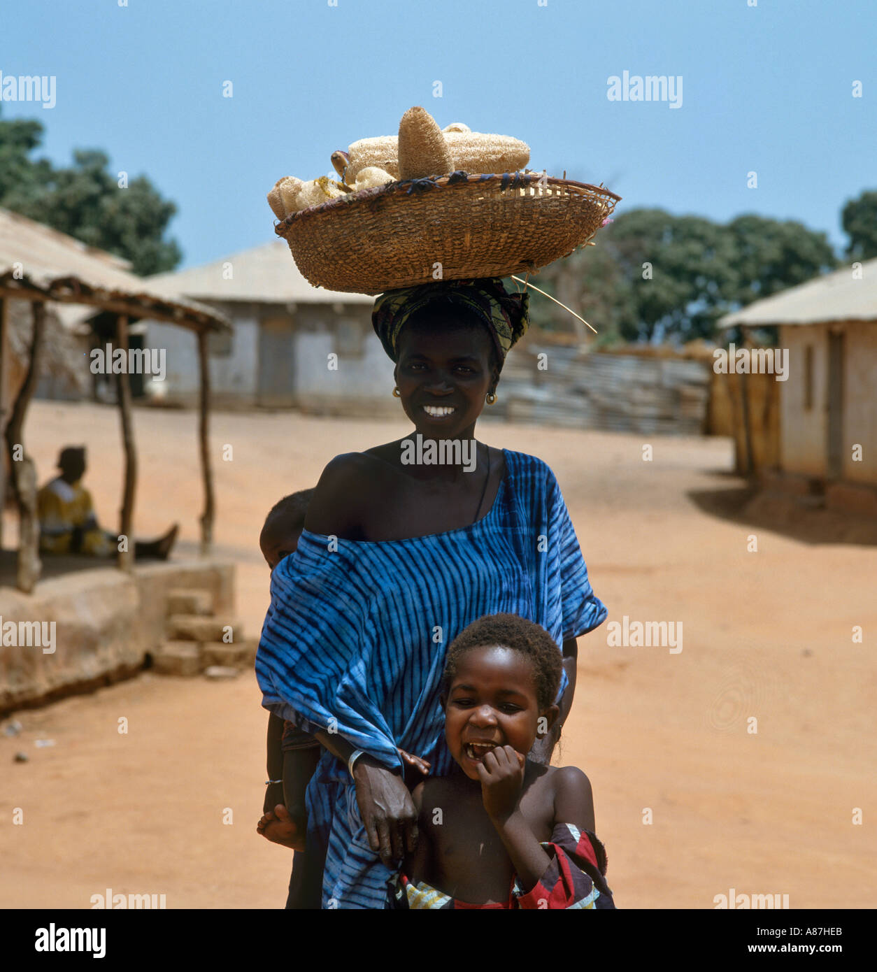 Woman in village in gambia hi-res stock photography and images - Alamy