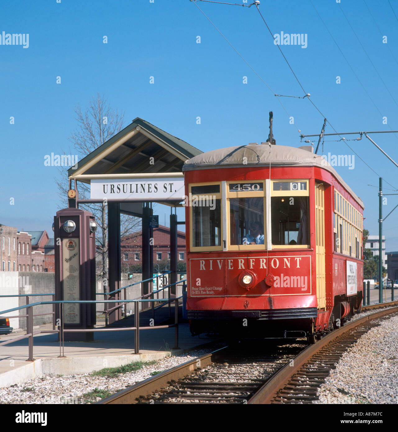 Louisiana new orleans riverfront streetcar hi-res stock photography and ...