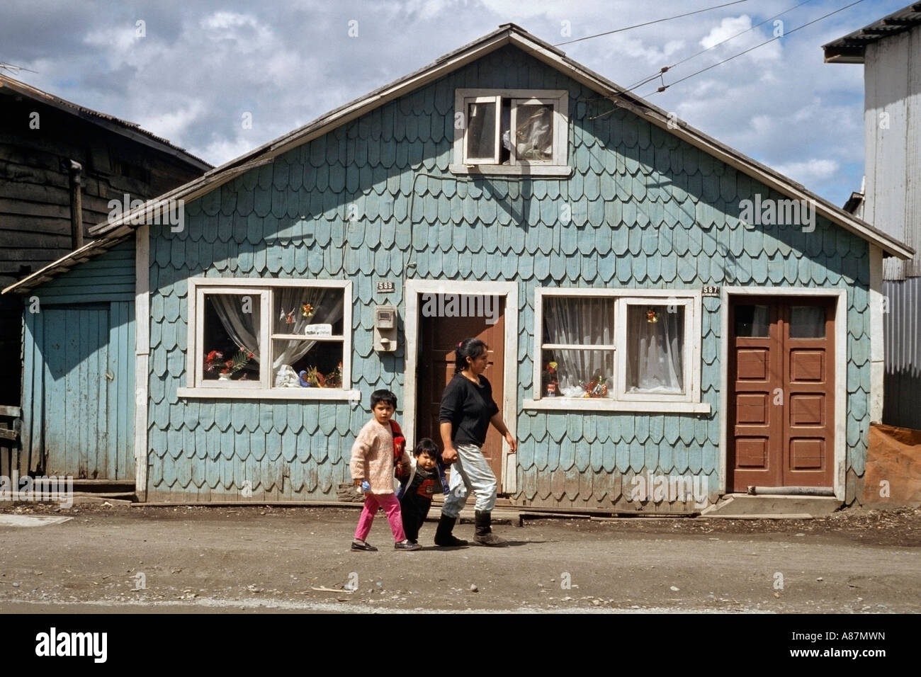 Chile chiloe island street view hi-res stock photography and images - Alamy