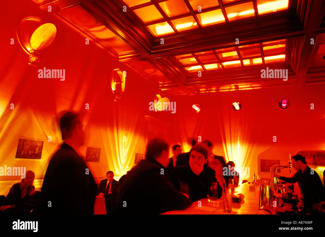 Sketch Restaurant Stock Photos & Sketch Restaurant Stock Images - Alamy