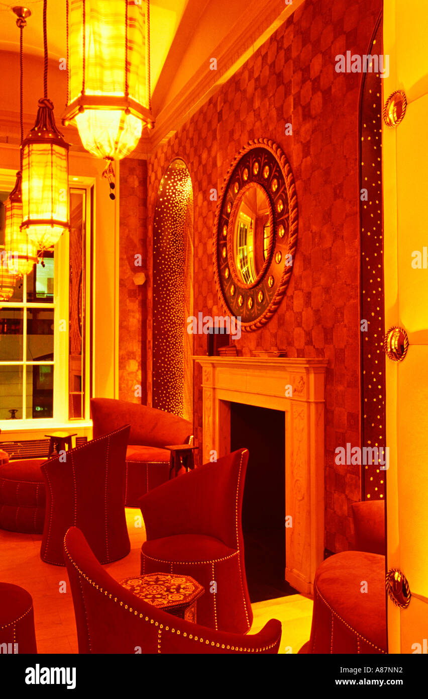 Sketch bar and restaurant hi-res stock photography and images - Alamy