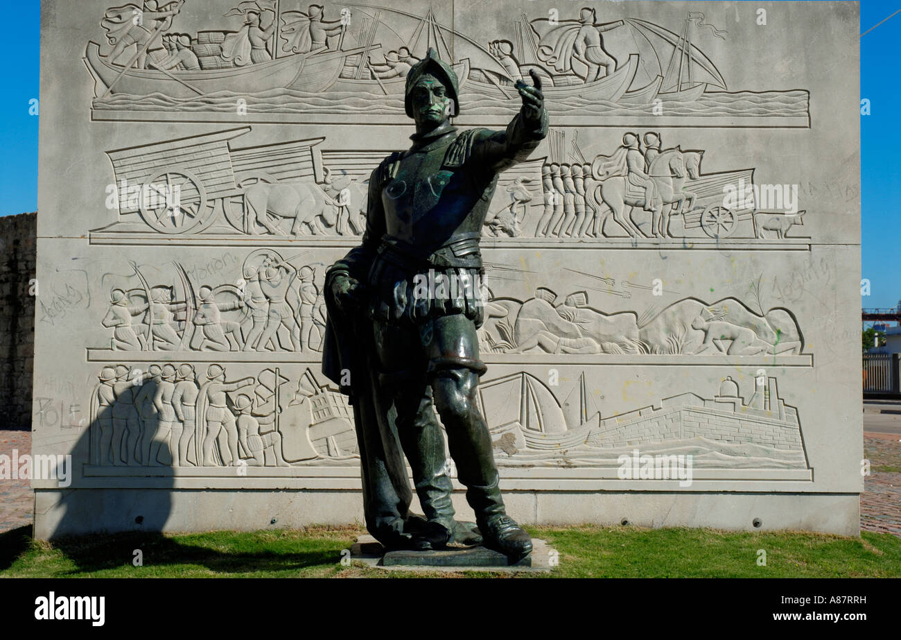 Conquistador Statue, Ciudad Vieja(Old City), Montevideo, Uruguay Stock ...