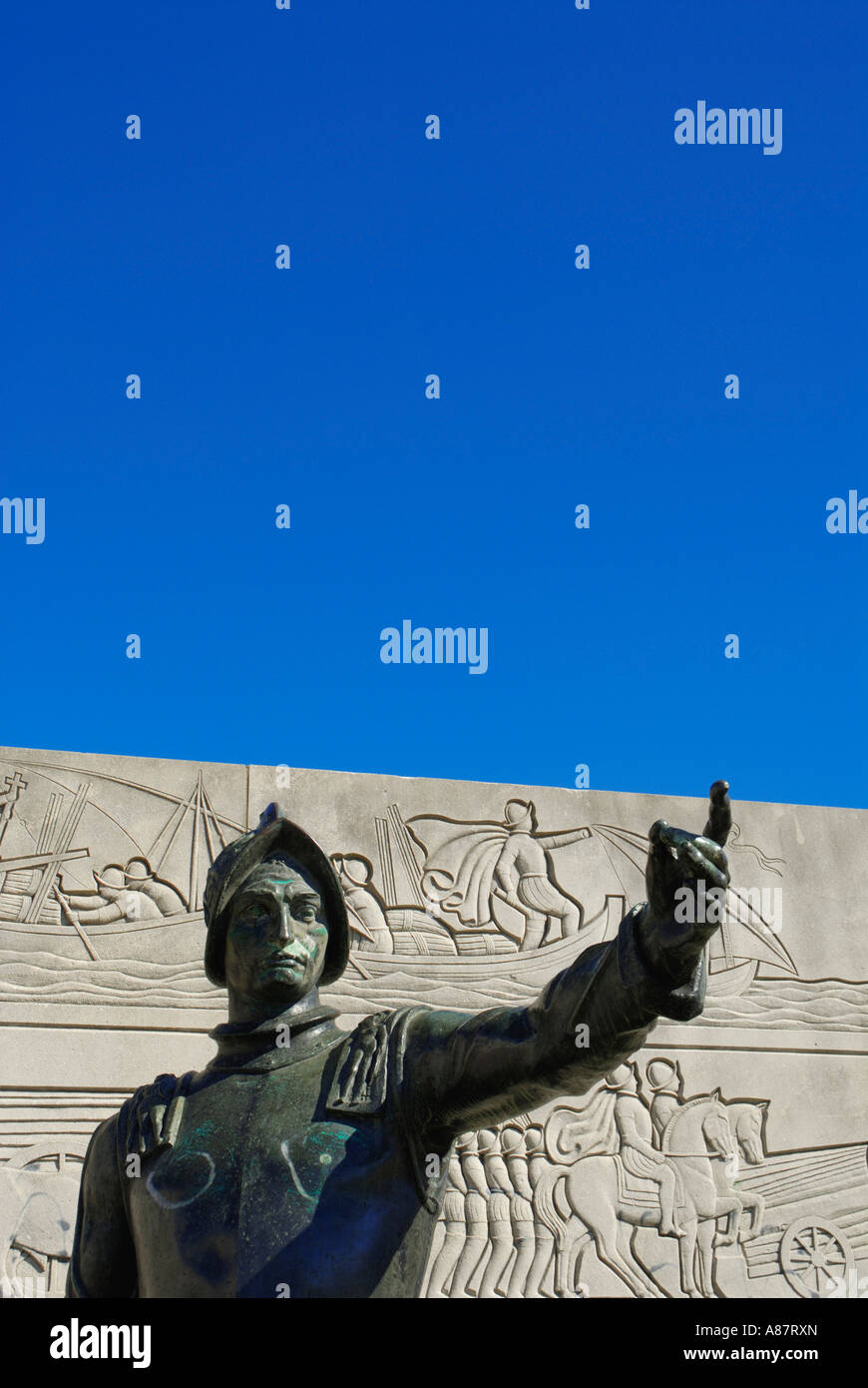 Statue of Spanish Conquistador Statue, Ciudad Vieja(Old City ...