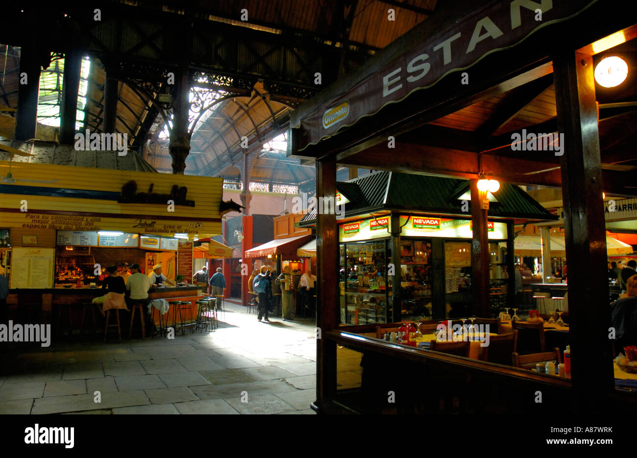 Port Market (Mercado del Puerto), Montevideo, Uruguay Stock Photo - Alamy
