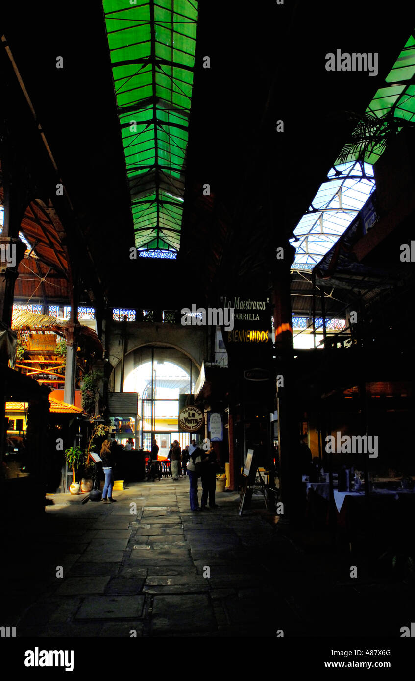 Mercado del puerto food market hi-res stock photography and images - Alamy