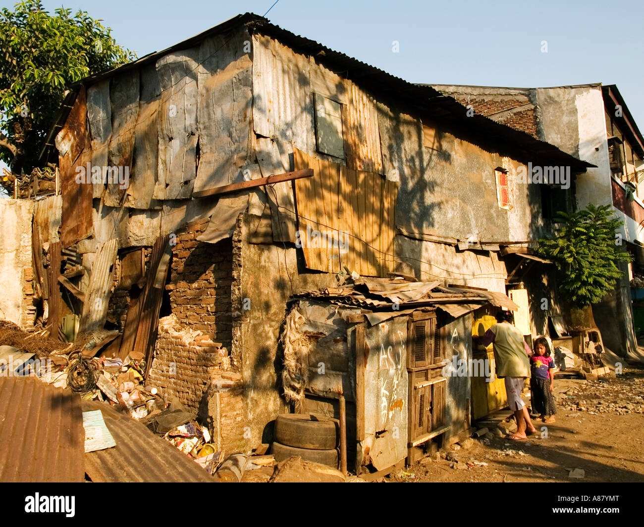 Shack third world housing hi-res stock photography and images - Alamy