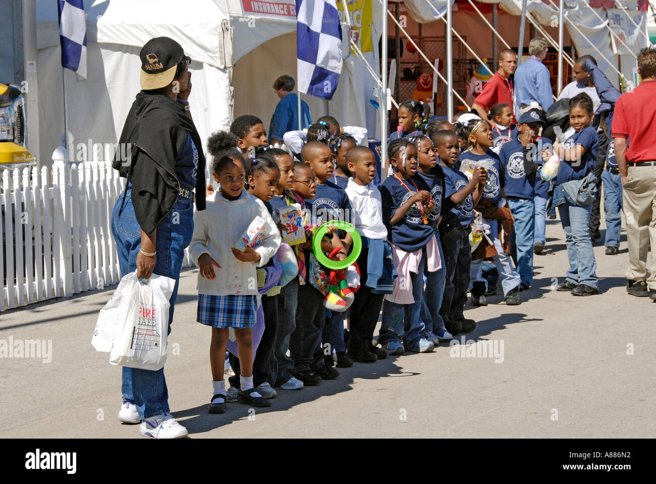 Field trip with elementary school children attend and enjoy the Florida ...