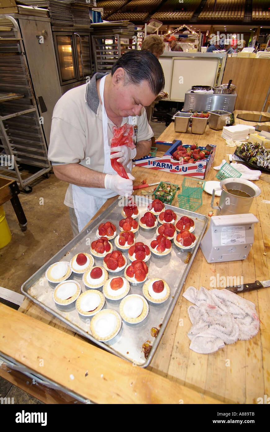 Food eating establishments at the Florida State Fair Stock Photo - Alamy