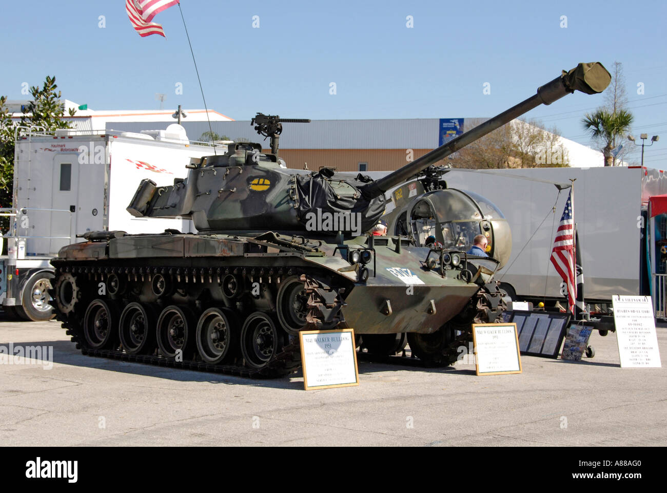 M 41 Walker bulldog tank with machine gun Stock Photo - Alamy