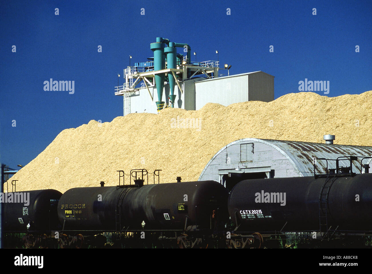 wood pulp chips Stock Photo - Alamy