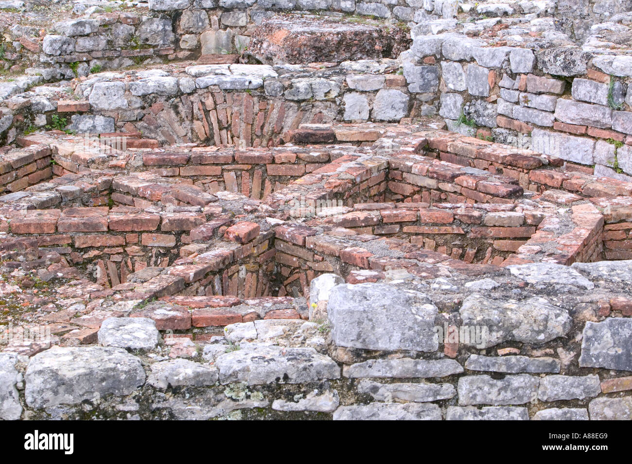 Foundations old historic house hi-res stock photography and images - Alamy