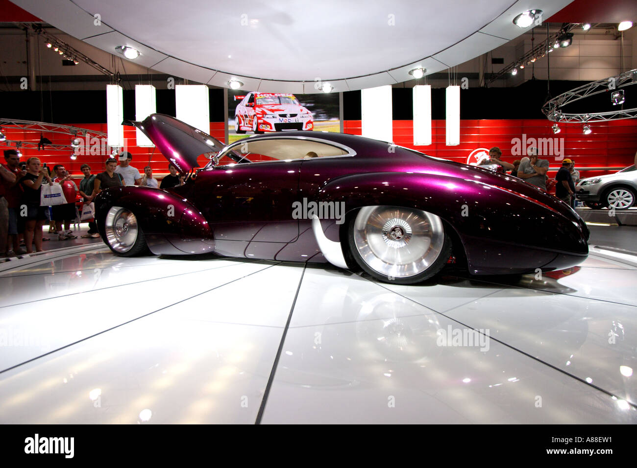 AUSTRALIAS FIRST CAR FJ HOLDEN HEAVILY CUSTOMIZED AT A MOTOR SHOW ...