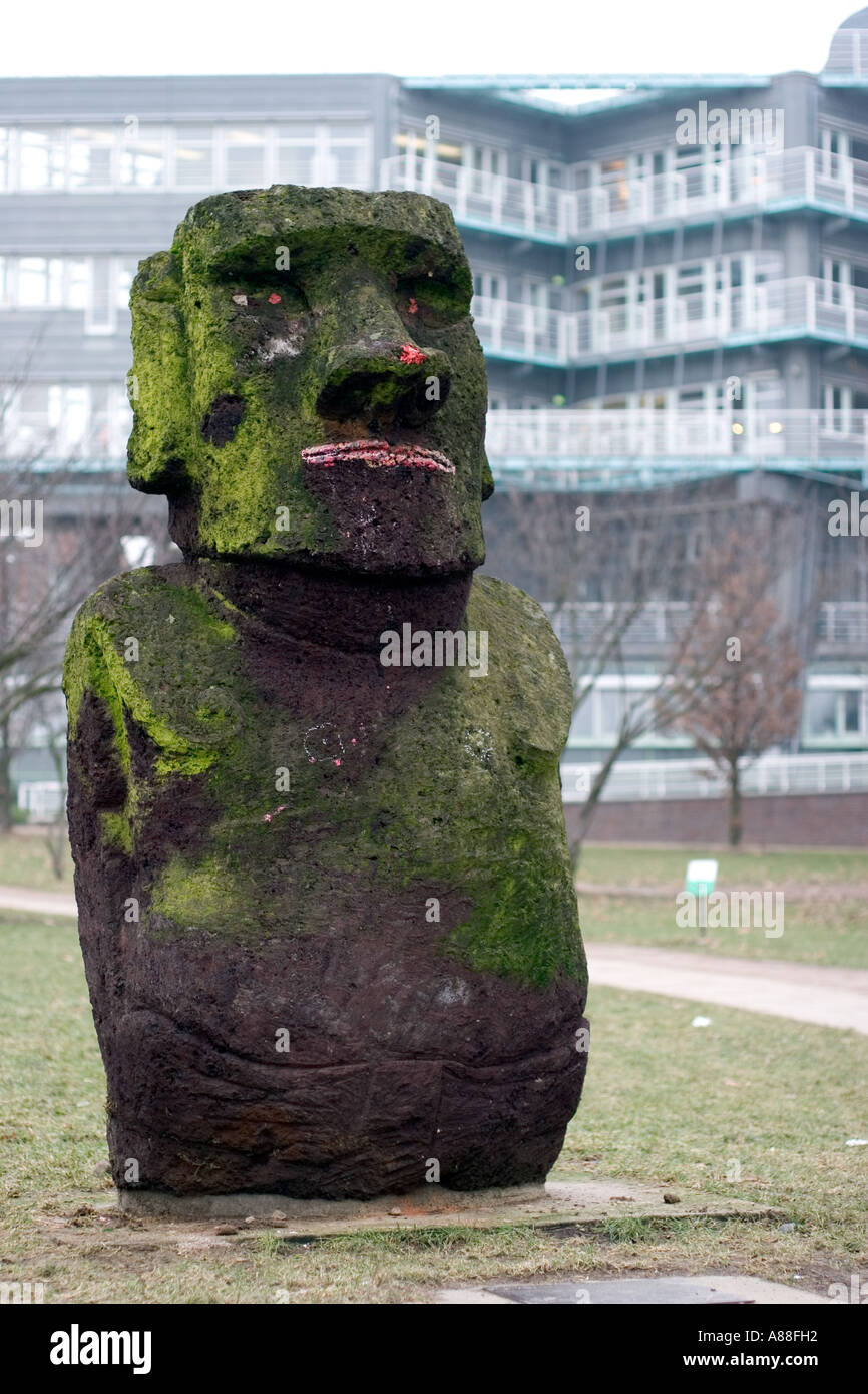 Angelito Moai Statue from Easter Island in front of Gruner and Jahr ...