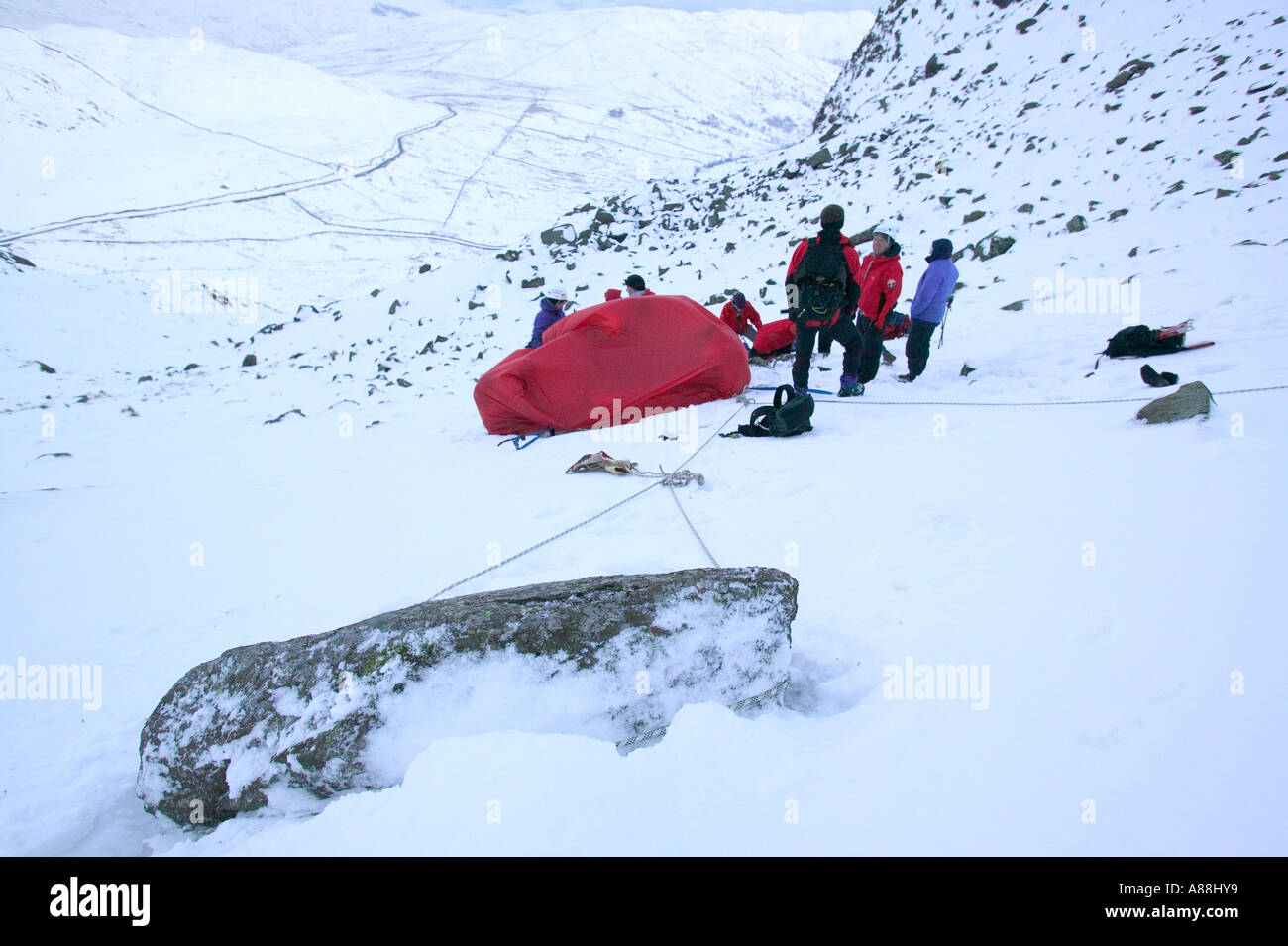 Raf helicopter mountain rescue snow hi-res stock photography and images ...