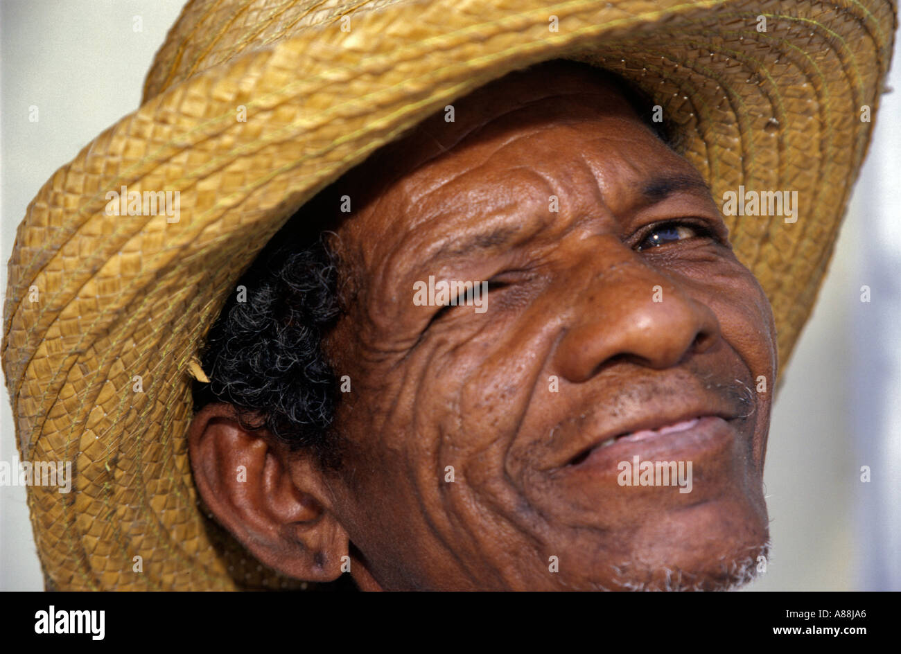 Old aged cuban pensioner hi-res stock photography and images - Alamy