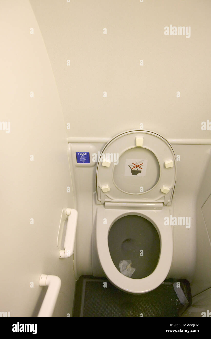 an airline toilet on a passenger jet Stock Photo - Alamy