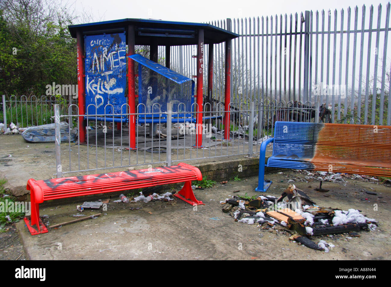 Play ground rubbish hi-res stock photography and images - Alamy