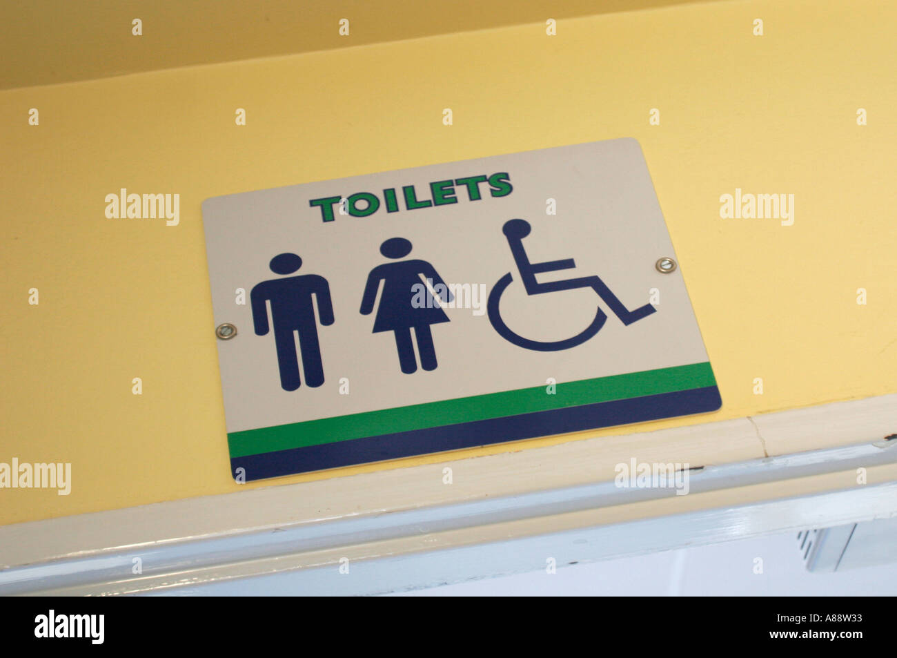 Male female handicap toilet hi-res stock photography and images - Alamy