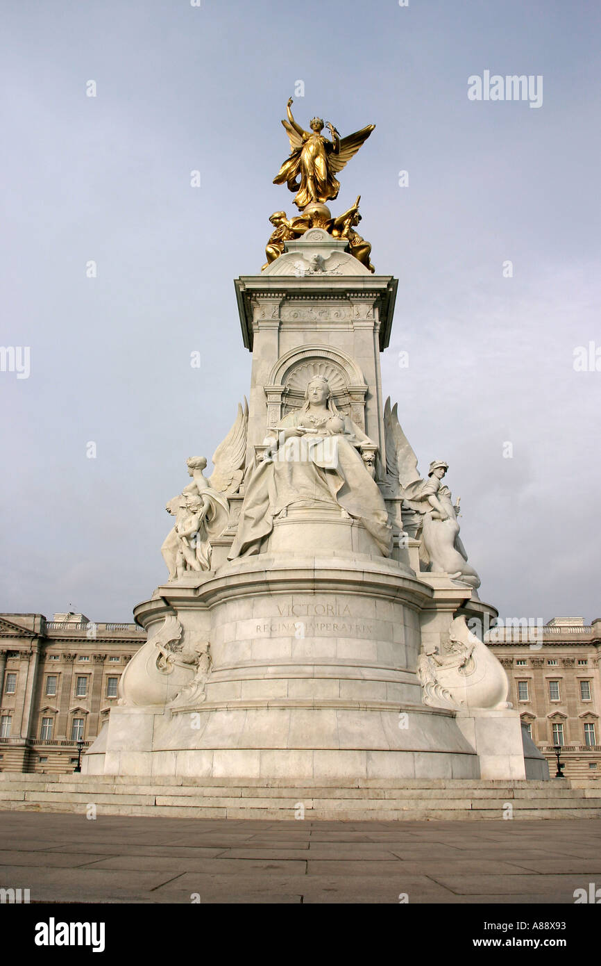 Victoria Memorial London Stock Photo - Alamy